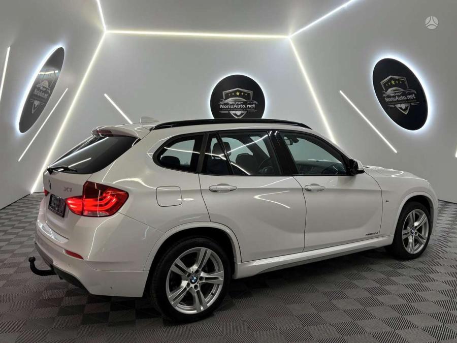 Balts BMW X1 2014 Marijampole, ar dzinēja tilpumu 2.00 L un nobraukumu 237 tūkst. km par 8650 €, foto 31 vietnē AUTOMOTO.COM.LV