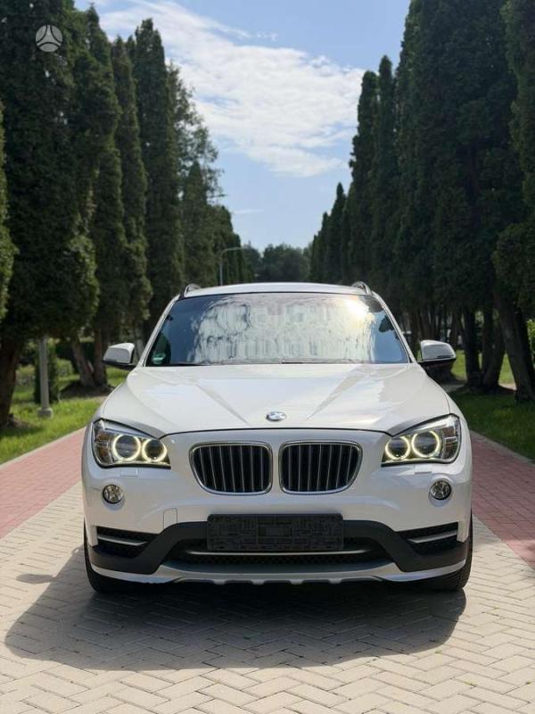 Balts BMW X1 2014 Kazlų Rūda, ar dzinēja tilpumu 2.00 L un nobraukumu 226 tūkst. km par 7450 €, foto 2 vietnē AUTOMOTO.COM.LV