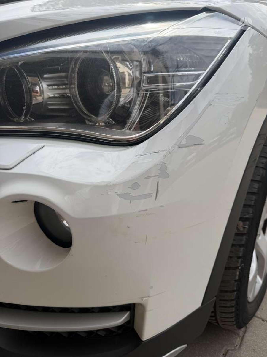 White BMW X1 2014 in Kazlu Ruda, with an engine capacity of 2.00 L and mileage of 226 thousand km for 7450 €, photo 15 on AUTOMOTO.COM.LV