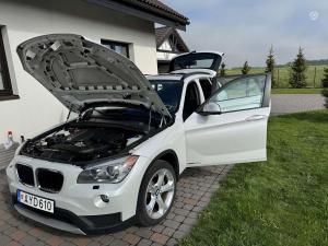 Белый БМВ Х1 2014 в Клайпеда, объемом двигателя 2.98 л и пробегом 129 тыс. км за 8500 €, фото 3 на AUTOMOTO.COM.LV