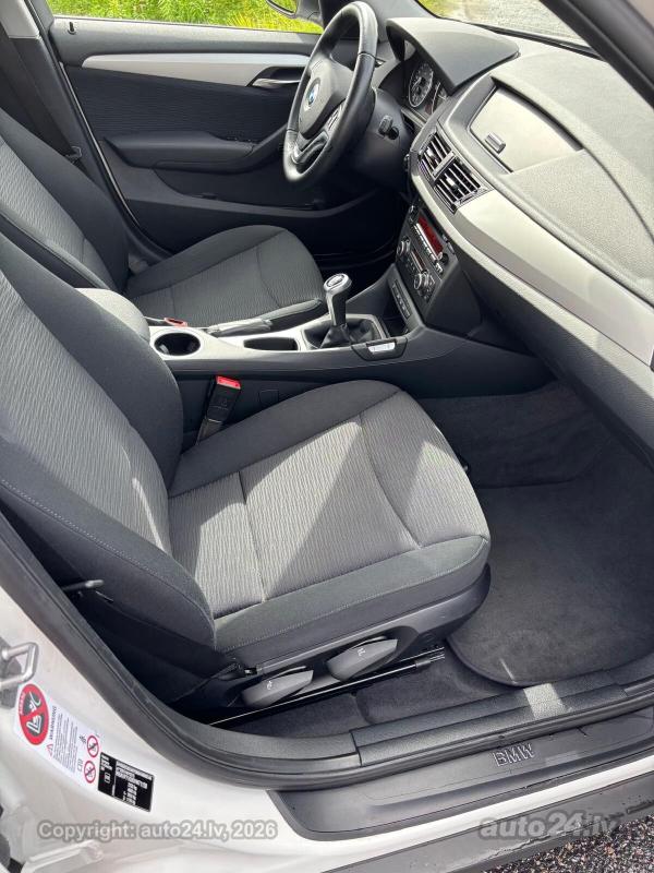 Balts BMW X1 2014 Tartu, ar dzinēja tilpumu 2.00 L un nobraukumu 117 tūkst. km par 9990 €, foto 8 vietnē AUTOMOTO.COM.LV