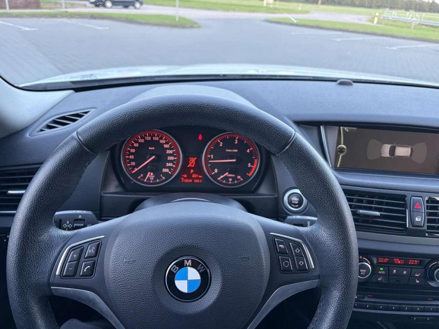 Balts BMW X1 2014 Marijampole, ar dzinēja tilpumu 2.00 L un nobraukumu 220 tūkst. km par 8900 €, foto 17 vietnē AUTOMOTO.COM.LV