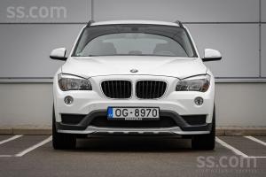 White BMW X1 2014 in Riga, with an engine capacity of 2.00 L and mileage of 165 thousand km for 7995 €, photo 3 on AUTOMOTO.COM.LV