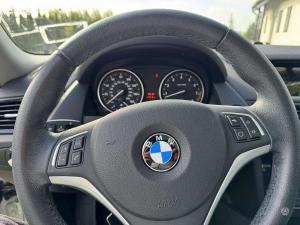 White BMW X1 2014 in Klaipeda, with an engine capacity of 2.98 L and mileage of 129 thousand km for 8500 €, photo 21 on AUTOMOTO.COM.LV