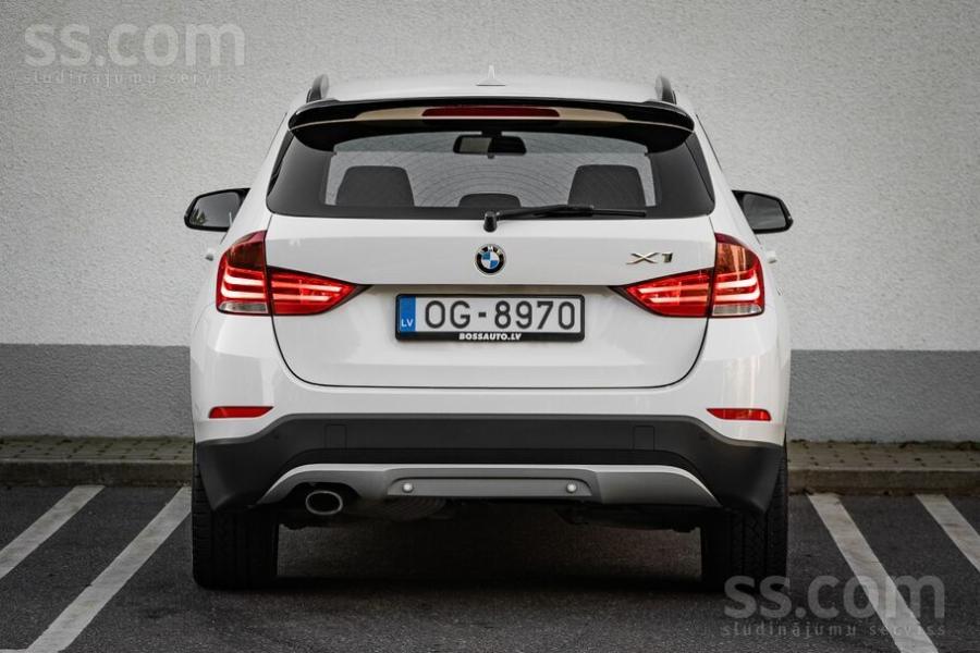 Balts BMW X1 2014 Rīga, ar dzinēja tilpumu 2.00 L un nobraukumu 165 tūkst. km par 7995 €, foto 6 vietnē AUTOMOTO.COM.LV