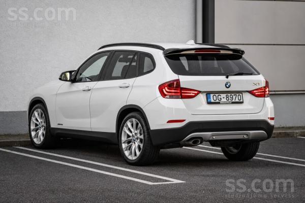 Balts BMW X1 2014 Rīga, ar dzinēja tilpumu 2.00 L un nobraukumu 165 tūkst. km par 7995 €, foto 7 vietnē AUTOMOTO.COM.LV