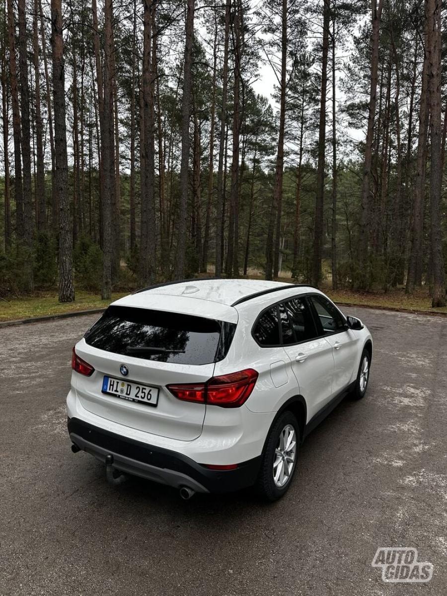 Balts BMW X1 2015 Druskininkai, ar dzinēja tilpumu 2.00 L un nobraukumu 216 tūkst. km par 11000 €, foto 2 vietnē AUTOMOTO.COM.LV