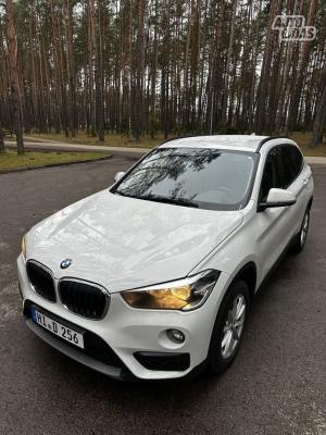Balts BMW X1 2015 Druskininkai, ar dzinēja tilpumu 2.00 L un nobraukumu 216 tūkst. km par 11000 €, foto 4 vietnē AUTOMOTO.COM.LV