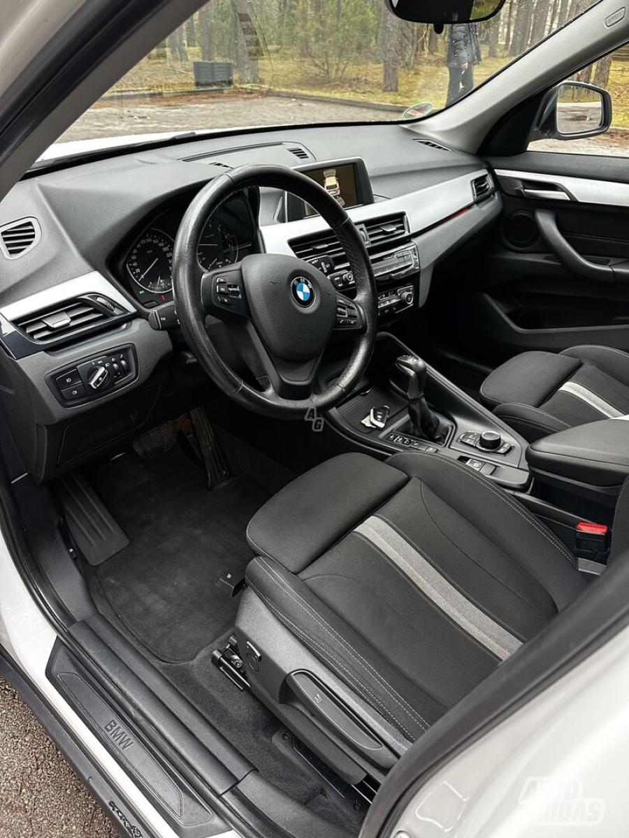 Balts BMW X1 2015 Druskininkai, ar dzinēja tilpumu 2.00 L un nobraukumu 216 tūkst. km par 11000 €, foto 16 vietnē AUTOMOTO.COM.LV