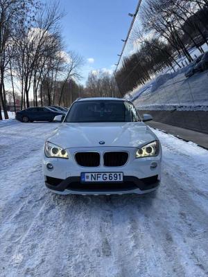 Balts BMW X1 2015 Kauņa, ar dzinēja tilpumu 2.98 L un nobraukumu 130 tūkst. km par 9900 €, foto 4 vietnē AUTOMOTO.COM.LV