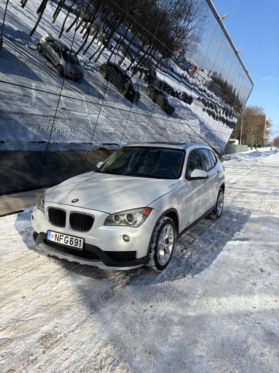 Balts BMW X1 2015 Kauņa, ar dzinēja tilpumu 2.98 L un nobraukumu 130 tūkst. km par 9900 €, foto 8 vietnē AUTOMOTO.COM.LV