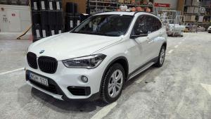 Balts BMW X1 2015 Viļņa, ar dzinēja tilpumu 2.00 L un nobraukumu 223 tūkst. km par 13500 €, foto  vietnē AUTOMOTO.COM.LV