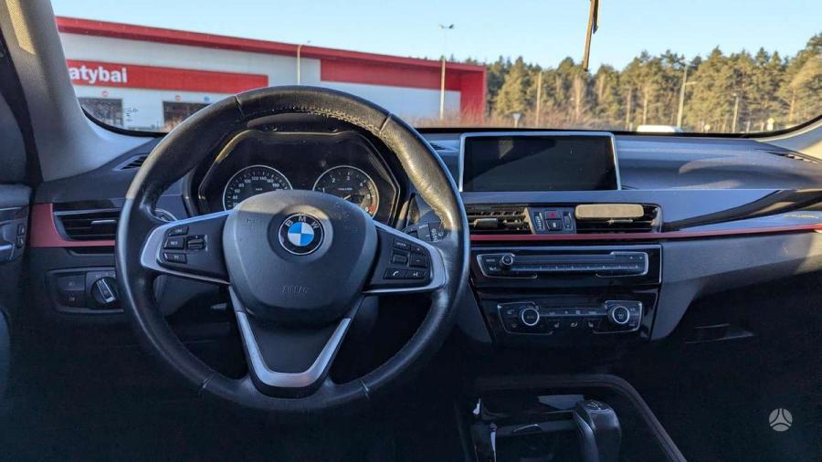 Balts BMW X1 2015 Viļņa, ar dzinēja tilpumu 2.00 L un nobraukumu 223 tūkst. km par 13500 €, foto 24 vietnē AUTOMOTO.COM.LV
