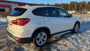 Balts BMW X1 2015 Viļņa, ar dzinēja tilpumu 2.00 L un nobraukumu 223 tūkst. km par 13500 €, foto 31 vietnē AUTOMOTO.COM.LV