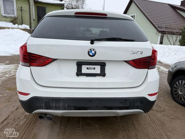 White BMW X1 2015 in Plunge, with an engine capacity of 2.80 L and mileage of 157 thousand km for 3990 €, photo 5 on AUTOMOTO.COM.LV
