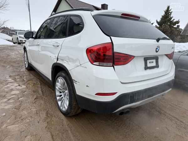 White BMW X1 2015 in Plunge, with an engine capacity of 2.80 L and mileage of 157 thousand km for 3990 €, photo 6 on AUTOMOTO.COM.LV