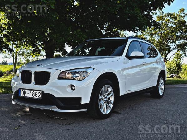 Balts BMW X1 2015 Daugavpils, ar dzinēja tilpumu 2.00 L un nobraukumu 300 tūkst. km par 7500 €, foto 1 vietnē AUTOMOTO.COM.LV