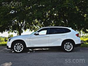 Balts BMW X1 2015 Daugavpils, ar dzinēja tilpumu 2.00 L un nobraukumu 300 tūkst. km par 7500 €, foto 6 vietnē AUTOMOTO.COM.LV