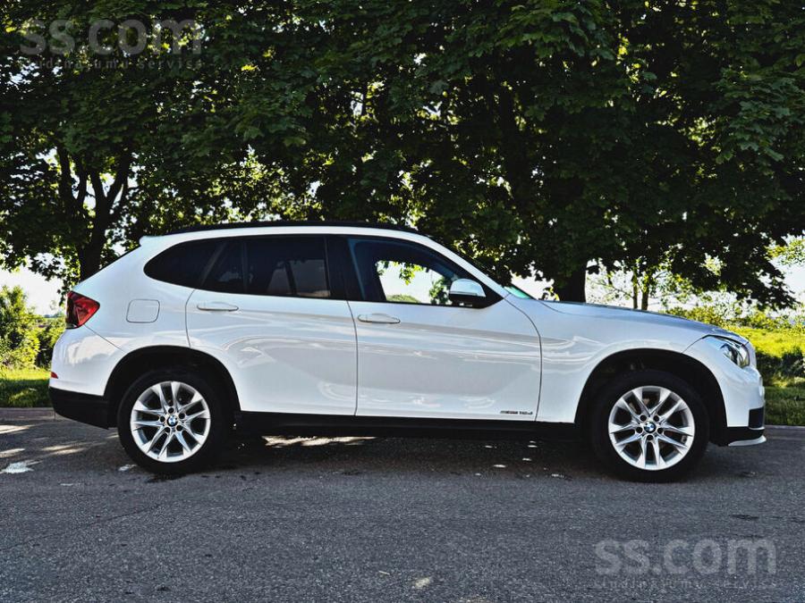 Balts BMW X1 2015 Daugavpils, ar dzinēja tilpumu 2.00 L un nobraukumu 300 tūkst. km par 7500 €, foto 7 vietnē AUTOMOTO.COM.LV