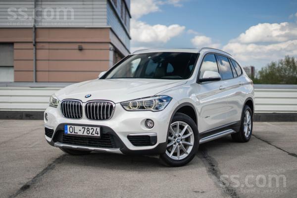 White BMW X1 2015 in Riga, with an engine capacity of 2.00 L and mileage of 291 thousand km for 13690 €, photo 1 on AUTOMOTO.COM.LV