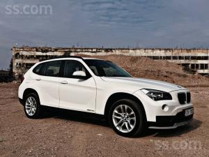 Balts BMW X1 2015 Rīga, ar dzinēja tilpumu 2.00 L un nobraukumu 299 tūkst. km par 6800 €, foto 5 vietnē AUTOMOTO.COM.LV