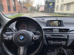 Balts BMW X1 2015 Rīga, ar dzinēja tilpumu 2.00 L un nobraukumu 290 tūkst. km par 12900 €, foto 5 vietnē AUTOMOTO.COM.LV
