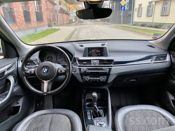 White BMW X1 2015 in Riga, with an engine capacity of 2.00 L and mileage of 290 thousand km for 12900 €, photo 5 on AUTOMOTO.COM.LV