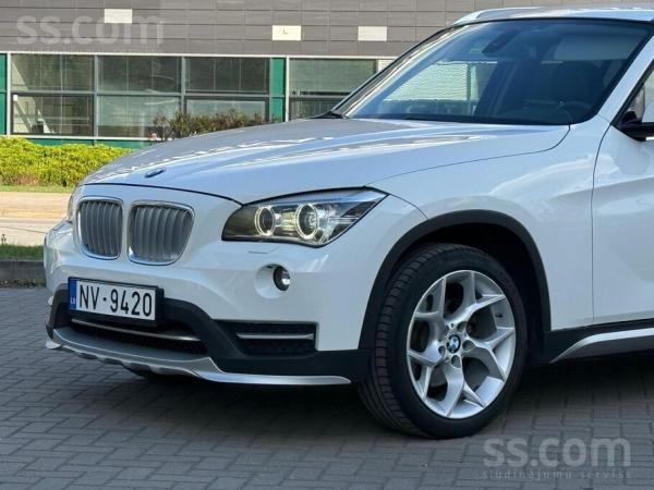 Balts BMW X1 2015 Jelgava, ar dzinēja tilpumu 2.00 L un nobraukumu 0 tūkst. km par 8590 €, foto 2 vietnē AUTOMOTO.COM.LV