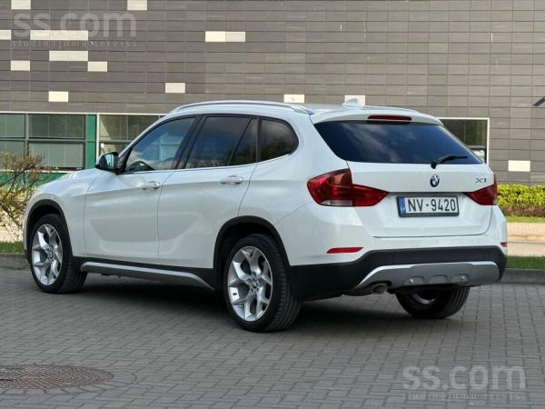Balts BMW X1 2015 Jelgava, ar dzinēja tilpumu 2.00 L un nobraukumu 0 tūkst. km par 8590 €, foto 8 vietnē AUTOMOTO.COM.LV