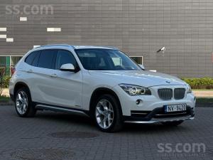 Balts BMW X1 2015 Jelgava, ar dzinēja tilpumu 2.00 L un nobraukumu 0 tūkst. km par 8590 €, foto 5 vietnē AUTOMOTO.COM.LV