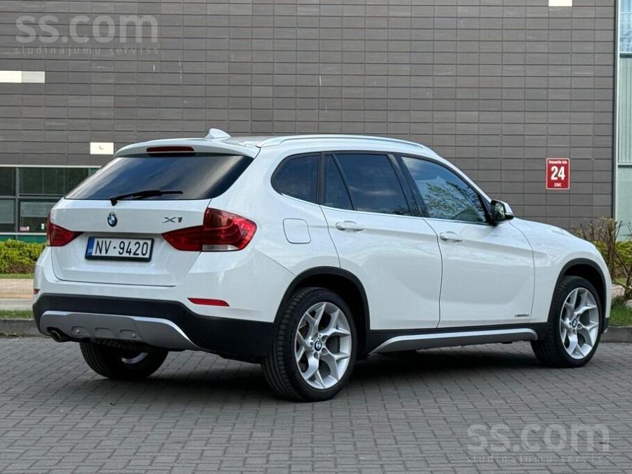 Balts BMW X1 2015 Jelgava, ar dzinēja tilpumu 2.00 L un nobraukumu 0 tūkst. km par 8590 €, foto 10 vietnē AUTOMOTO.COM.LV