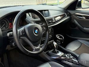 Balts BMW X1 2015 Jelgava, ar dzinēja tilpumu 2.00 L un nobraukumu 0 tūkst. km par 8590 €, foto 18 vietnē AUTOMOTO.COM.LV
