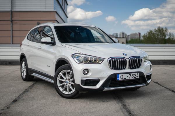 Balts BMW X1 2015 Rīga, ar dzinēja tilpumu 2.00 L un nobraukumu 291 tūkst. km par 13250 €, foto 3 vietnē AUTOMOTO.COM.LV