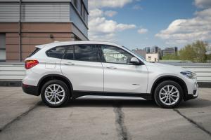 Balts BMW X1 2015 Rīga, ar dzinēja tilpumu 2.00 L un nobraukumu 291 tūkst. km par 13250 €, foto 6 vietnē AUTOMOTO.COM.LV