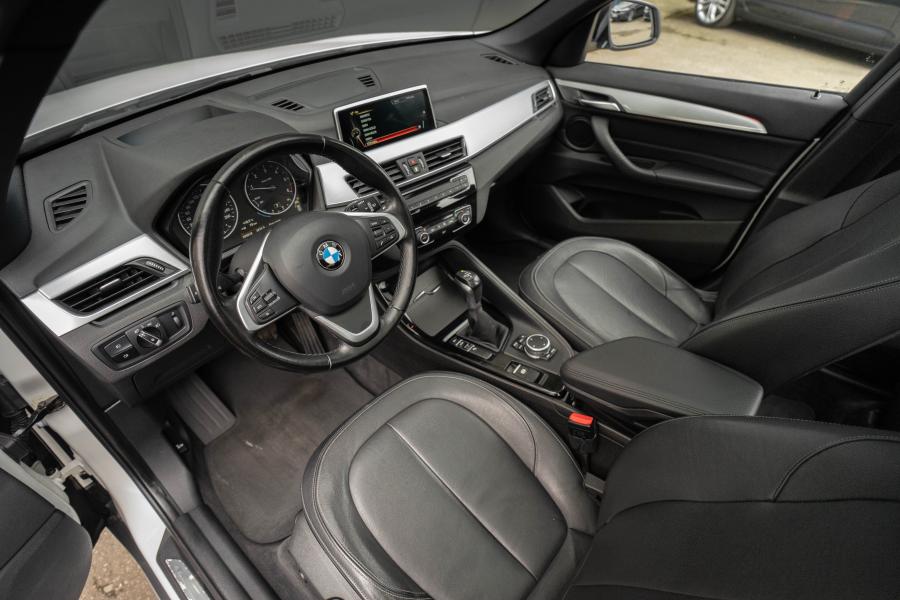 Balts BMW X1 2015 Rīga, ar dzinēja tilpumu 2.00 L un nobraukumu 291 tūkst. km par 13250 €, foto 10 vietnē AUTOMOTO.COM.LV
