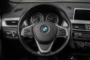 Balts BMW X1 2015 Rīga, ar dzinēja tilpumu 2.00 L un nobraukumu 291 tūkst. km par 13250 €, foto 13 vietnē AUTOMOTO.COM.LV