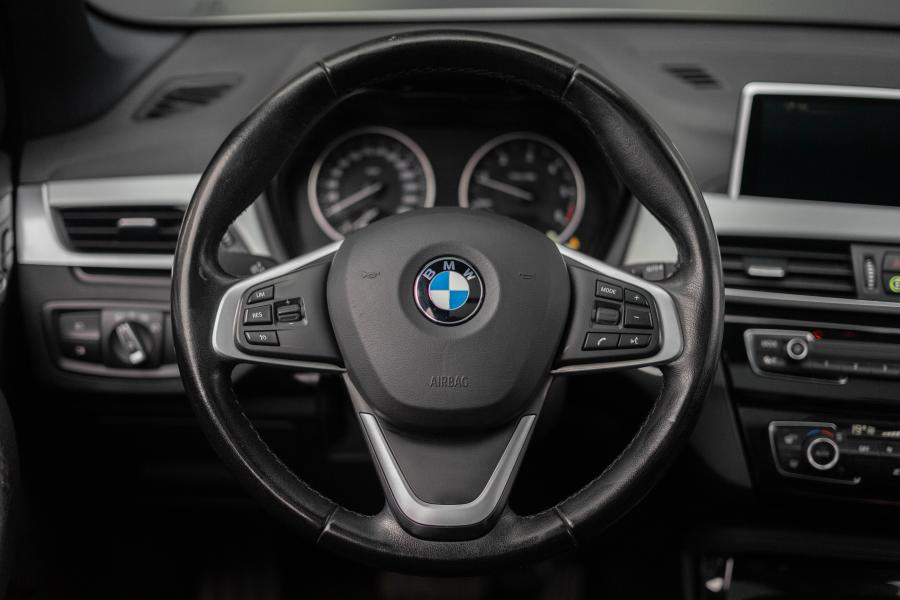 Balts BMW X1 2015 Rīga, ar dzinēja tilpumu 2.00 L un nobraukumu 291 tūkst. km par 13250 €, foto 13 vietnē AUTOMOTO.COM.LV