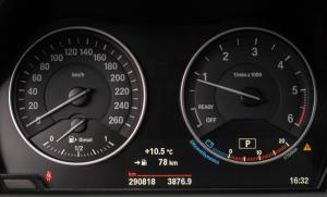 Balts BMW X1 2015 Rīga, ar dzinēja tilpumu 2.00 L un nobraukumu 291 tūkst. km par 13250 €, foto 16 vietnē AUTOMOTO.COM.LV