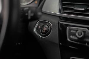 Balts BMW X1 2015 Rīga, ar dzinēja tilpumu 2.00 L un nobraukumu 291 tūkst. km par 13250 €, foto 18 vietnē AUTOMOTO.COM.LV