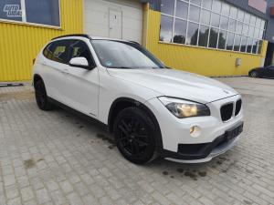 White BMW X1 2015 in Utena, with an engine capacity of 2.00 L and mileage of 165 thousand km for 6990 €, photo 5 on AUTOMOTO.COM.LV
