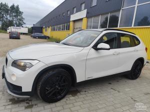 White BMW X1 2015 in Utena, with an engine capacity of 2.00 L and mileage of 165 thousand km for 6990 €, photo 17 on AUTOMOTO.COM.LV