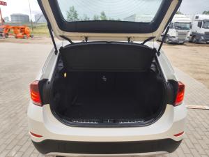 White BMW X1 2015 in Utena, with an engine capacity of 2.00 L and mileage of 165 thousand km for 6990 €, photo 24 on AUTOMOTO.COM.LV