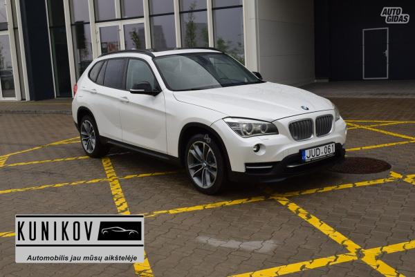 Balts BMW X1 2015 Viļņa, ar dzinēja tilpumu 3.00 L un nobraukumu 104 tūkst. km par 7900 €, foto 1 vietnē AUTOMOTO.COM.LV