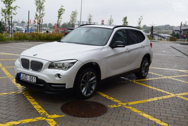 Balts BMW X1 2015 Viļņa, ar dzinēja tilpumu 3.00 L un nobraukumu 104 tūkst. km par 7900 €, foto 3 vietnē AUTOMOTO.COM.LV