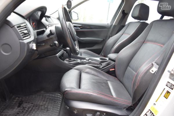 Balts BMW X1 2015 Viļņa, ar dzinēja tilpumu 3.00 L un nobraukumu 104 tūkst. km par 7900 €, foto 9 vietnē AUTOMOTO.COM.LV