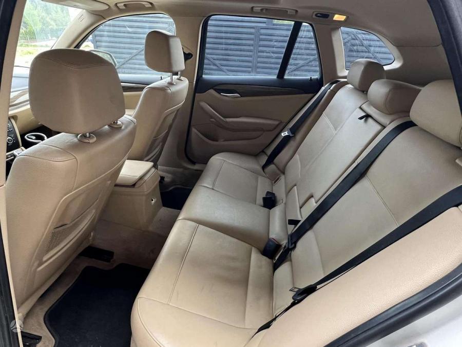 Balts BMW X1 2015 Viļņa, ar dzinēja tilpumu 2.00 L un nobraukumu 142 tūkst. km par 8100 €, foto 10 vietnē AUTOMOTO.COM.LV