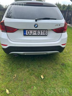 White BMW X1 2015 in Daugavpils, with an engine capacity of 2.00 L and mileage of 225 thousand km for 6650 €, photo 6 on AUTOMOTO.COM.LV