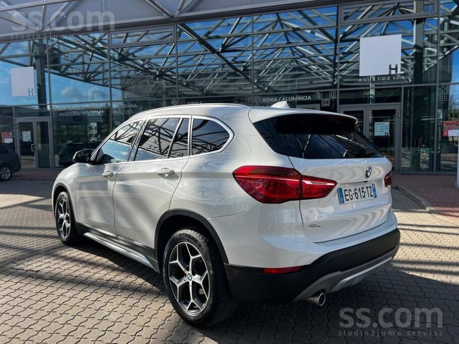 White BMW X1 2016 in Riga, with an engine capacity of 2.00 L and mileage of 193 thousand km for 16950 €, photo 3 on AUTOMOTO.COM.LV