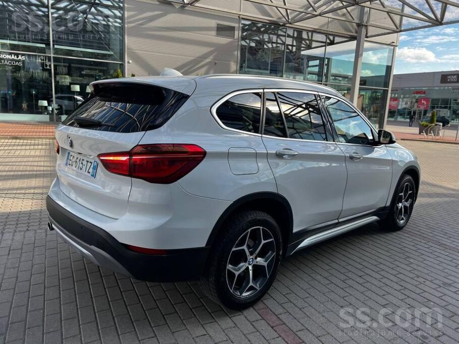 White BMW X1 2016 in Riga, with an engine capacity of 2.00 L and mileage of 193 thousand km for 16950 €, photo 4 on AUTOMOTO.COM.LV