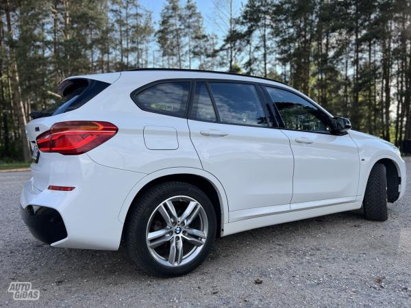 Balts BMW X1 2016 Jonava, ar dzinēja tilpumu 2.00 L un nobraukumu 158 tūkst. km par 16400 €, foto 9 vietnē AUTOMOTO.COM.LV